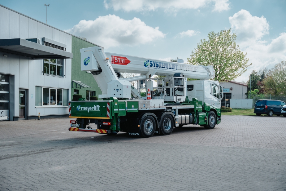 RUTHMANN STEIGER® T 510 HF 3A ergänzt Mietpark von meyerlift in ...